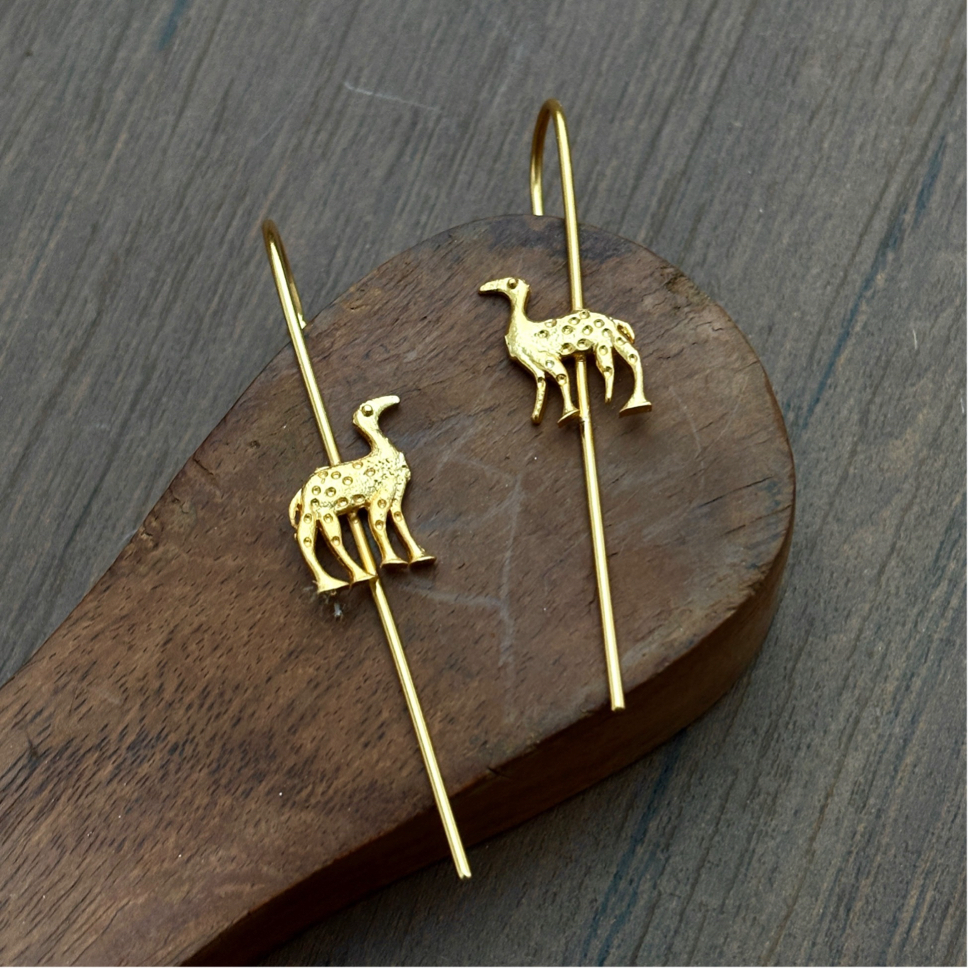 Plain Camel Ear cuff Earring